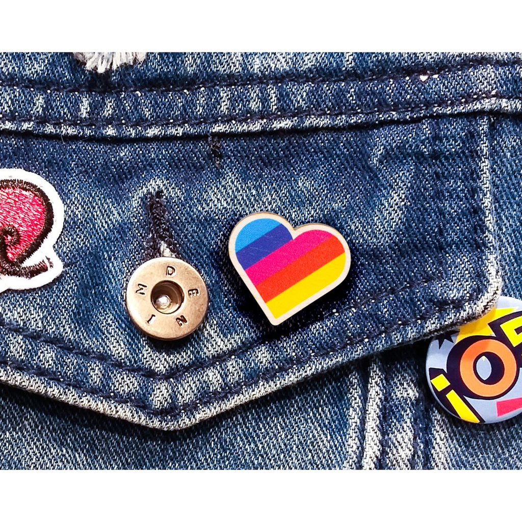 Rainbow Heart Wooden Pin Badge - Loola Loves - Alphablots – Loola Loves UK